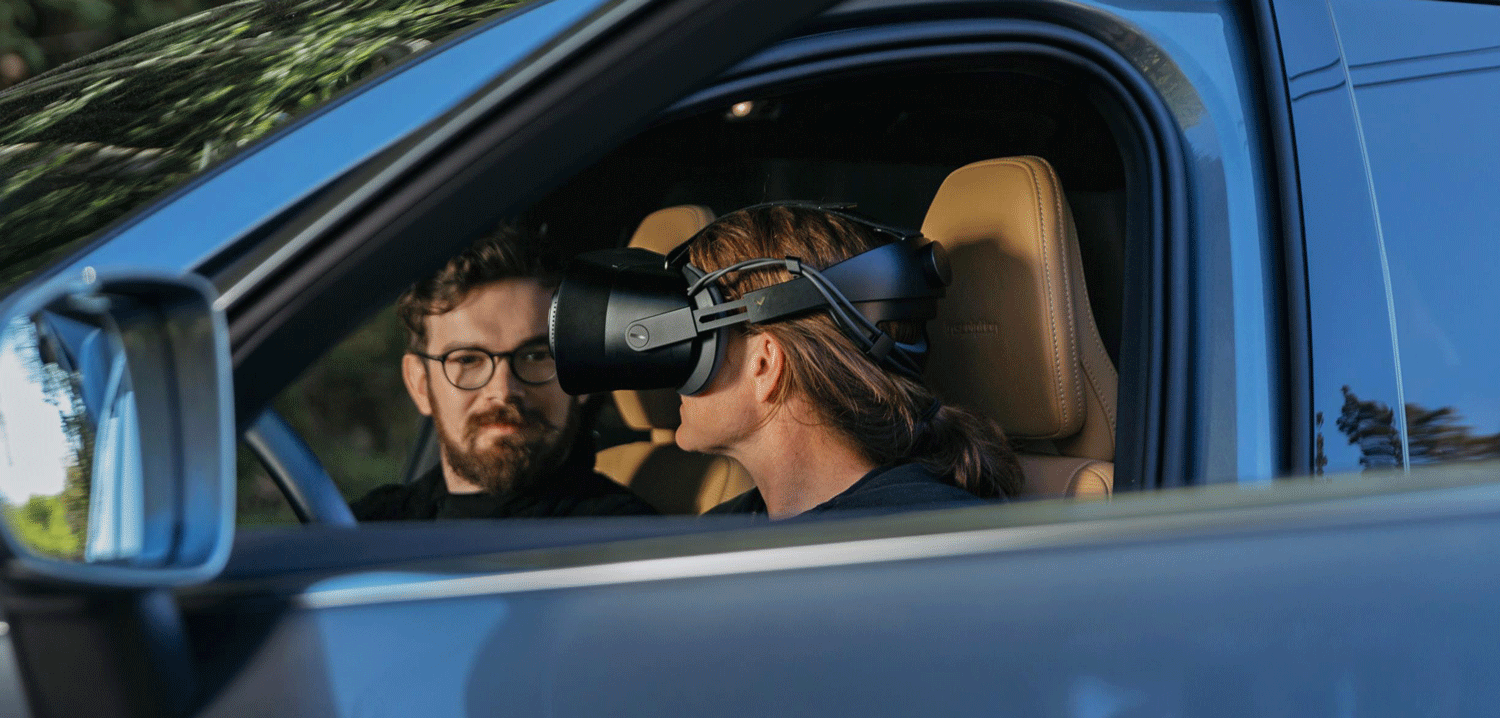 World-first mixed-reality approach to evaluating vehicle designs ...