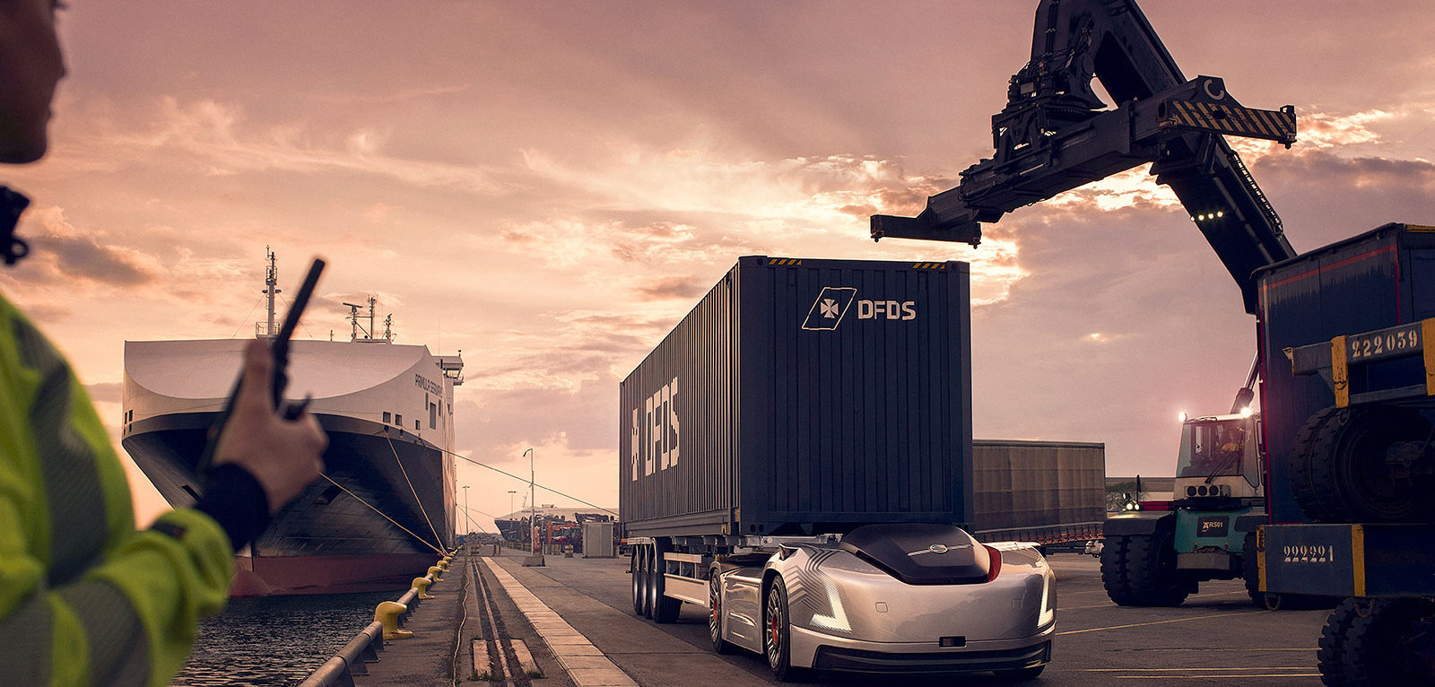 Volvo connected and autonomous electric truck on first assignment ...