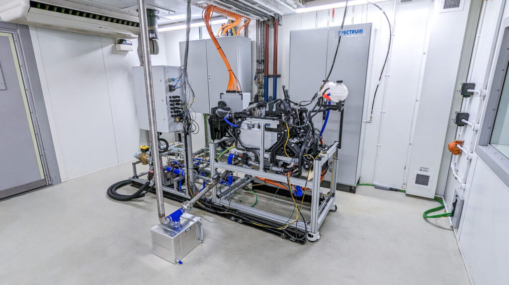 CamMotive expands UK hydrogen powertrain test capacity in UK ...