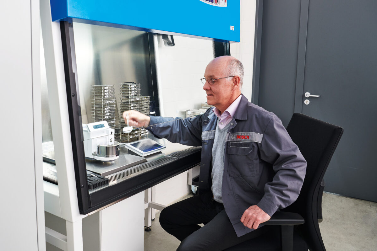 Bosch develops test bench for measuring brake emissions under Euro 7 ...